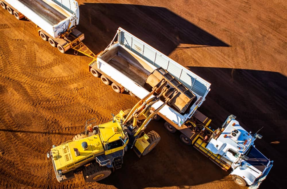 Pros and Cons of Outsourcing Logistics for Mining Projects