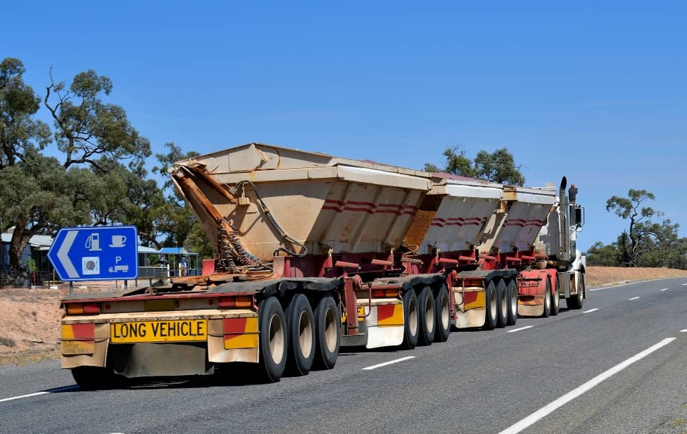 Types of Trailers in Trucking and Freight Industry